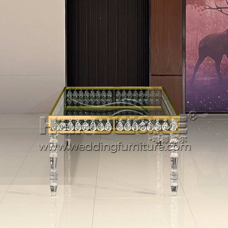 Acrylic Leg Dining Table Rectangle With Crystal Pendant