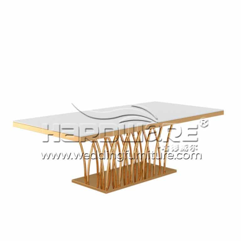 Imperial Table Wedding with Rose Gold Metal Base